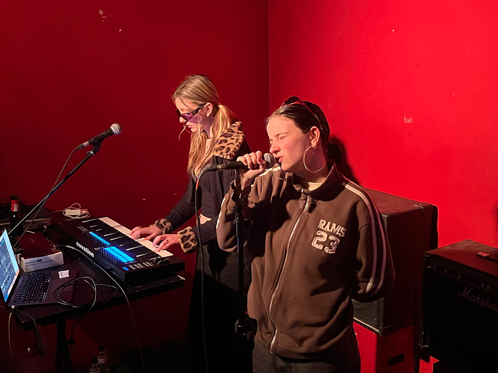 Teo Planell + Krissia | ACERO